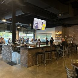 113 MAIN - Updated October 2025 - 102 Photos & 153 Reviews - 113 Main ...