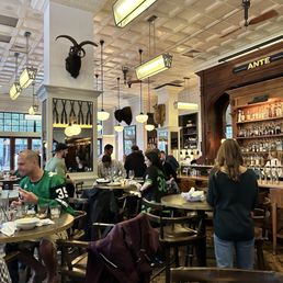 BILLY CAN CAN - Updated August 2025 - 842 Photos & 424 Reviews - 2386 ...