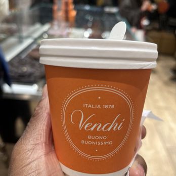 VENCHI - Updated July 2025 - 1006 Photos & 403 Reviews - 861 Broadway ...