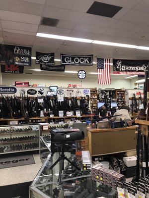 GUNNIES - Updated June 2026 - 21 Photos & 66 Reviews - 396 S State St ...