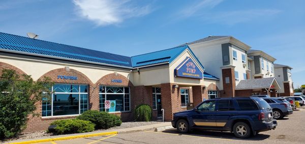 TOWN PUMP RESTAURANT & LOUNGE - 11 Photos - 6014 50 Avenue, Stettler ...