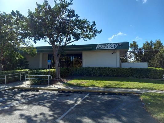 LEEWAY SERVICE CENTER - Updated December 2025 - 18 Reviews - 1366 ...