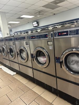 BROOKHAVEN LAUNDRY - Updated August 2025 - 27 Photos & 46 Reviews ...