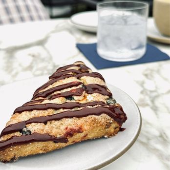 JOSEPHINE HOUSE - Updated August 2024 - 758 Photos & 498 Reviews - 1601 ...