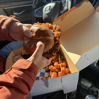 BERWYN CHICKEN - Updated January 2026 - 78 Photos & 72 Reviews - 7021 ...