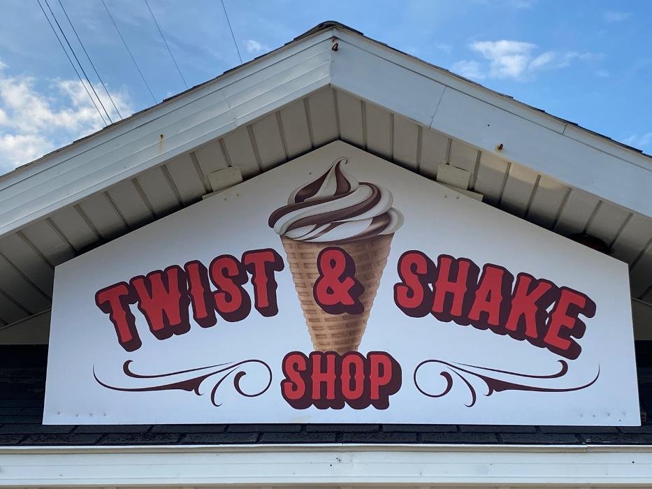 TWIST AND SHAKE SHOP - Updated September 2025 - 830 Monroe St, Carleton ...