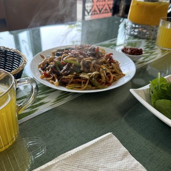 CAFÉ ALIF - Updated July 2024 - 57 Photos & 16 Reviews - 2245 W Devon ...