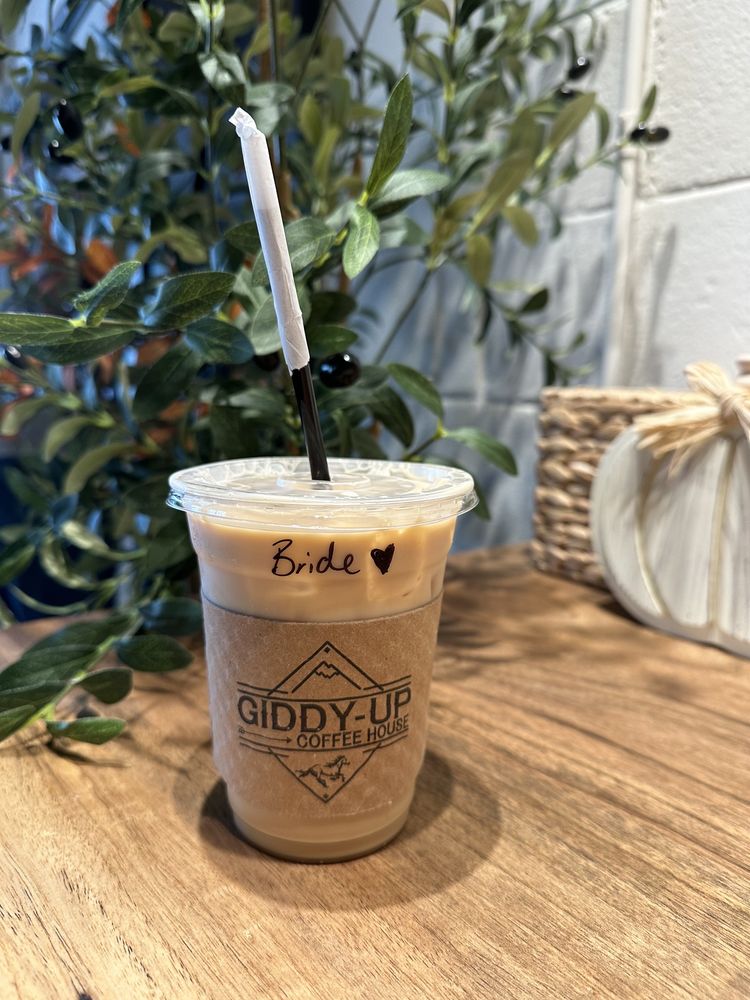 GIDDY-UP COFFEEHOUSE - WASHINGTON - Updated January 2026 - 33 Photos ...