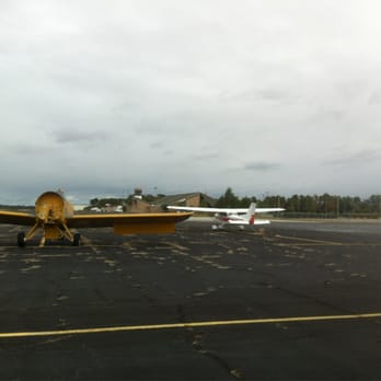 KINSTON REGIONAL JETPORT - Updated July 2025 - 2780 Jetport Rd, Kinston ...