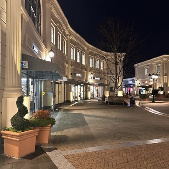 MCARTHURGLEN DESIGNER OUTLET - Updated December 2025 - 508 Photos & 133 ...