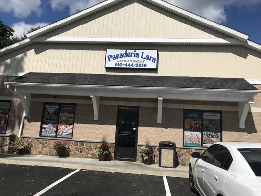 PANADERIA LARA - Updated October 2025 - 16 Photos - 633 Millers Hill ...
