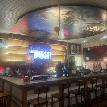 BOUDREAUX’S RIVER ROAD RESTAURANT - Updated November 2024 - 40 Photos ...