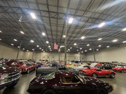 STREETSIDE CLASSICS - NASHVILLE - Updated November 2025 - 21 Photos ...