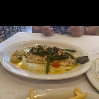 LEFT BANK BRASSERIE - LARKSPUR - Updated April 2024 - 609 Photos & 720 ...