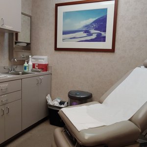 JACKSONVILLE UPRIGHT MRI - 4933 University Blvd W, Jacksonville ...