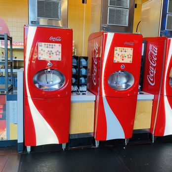 AMC MANTECA 16 - Updated September 2024 - 139 Photos & 366 Reviews ...