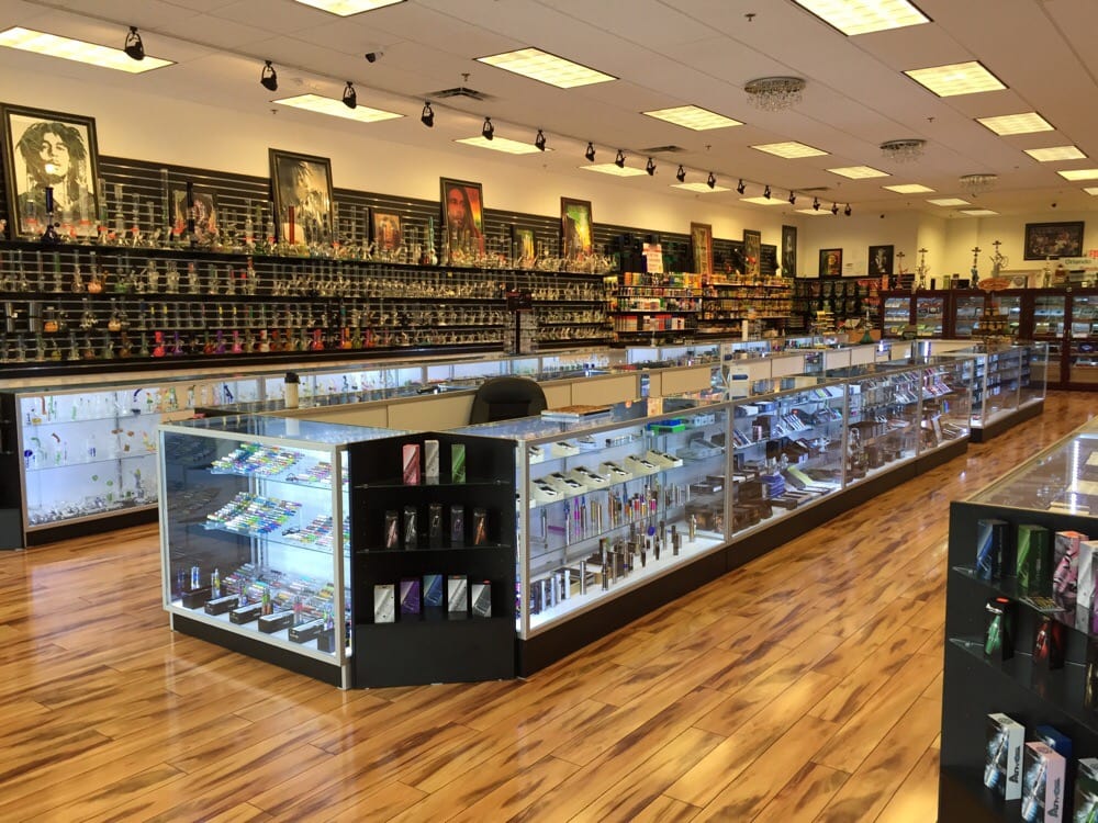 HYWAZE SMOKE SHOP - 45 Photos & 23 Reviews - 11062 International Dr 108 ...