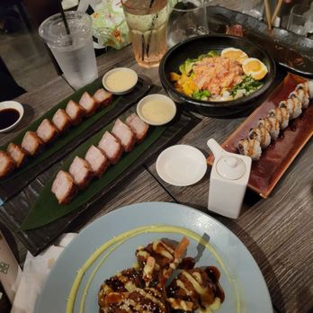 PLA-TU SUSHI THAI TAPAS - Updated October 2024 - 447 Photos & 253 ...