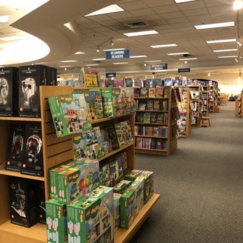 SCHULER BOOKS - Updated August 2025 - 66 Photos & 55 Reviews - 2660 ...