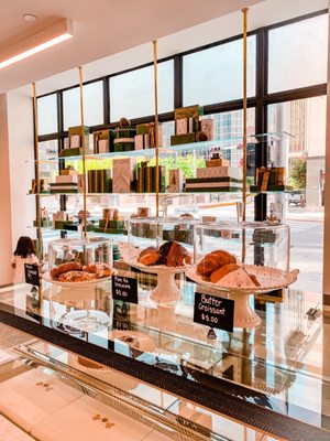 THE GILDED ACORN - Updated September 2025 - 50 Photos & 28 Reviews ...