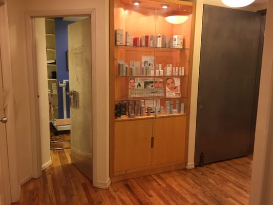 INGLETON DERMATOLOGY - Updated December 2025 - 82 Reviews - 14 E 4th St ...