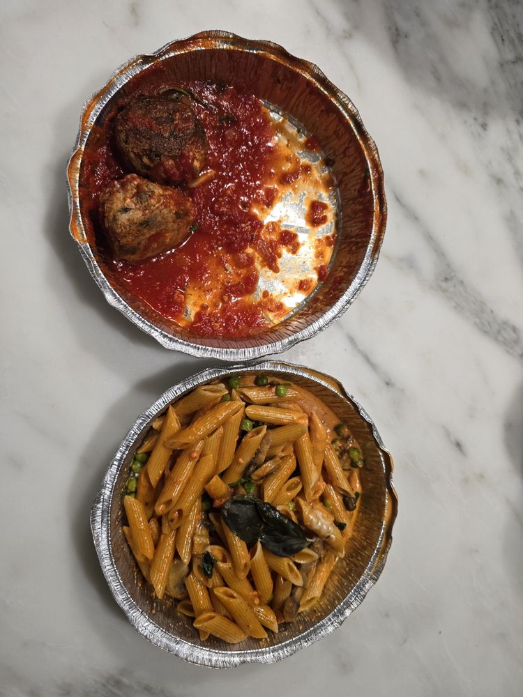 TABLE 87 - GOWANUS - Updated January 2026 - 585 Photos & 480 Reviews ...