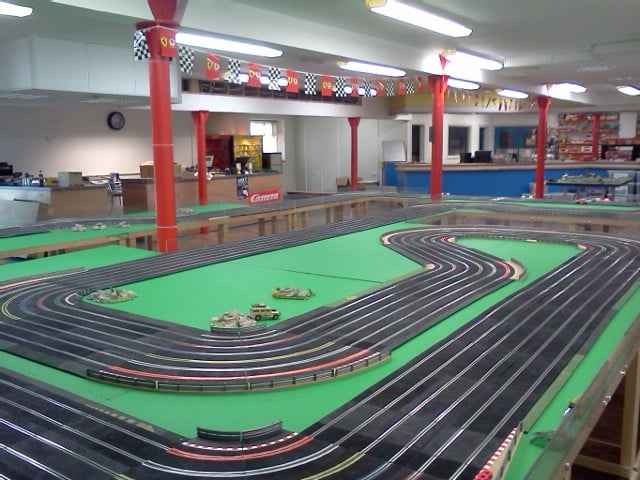 TT MODELS NI & NI SCALEXTRIC RACEWAY - Updated July 2025 - 18b ...