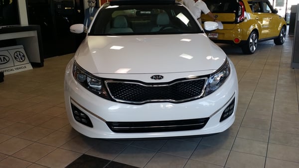 CROWN KIA - Updated October 2025 - 45 Photos & 144 Reviews - 6500 Us ...