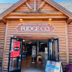RYBA’S FUDGE SHOPS - Updated October 2025 - 117 Photos & 103 Reviews ...