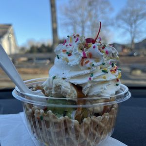 DIXIE DONUTS - Updated May 2025 - 57 Photos & 104 Reviews - 275 W Town ...