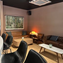 THE BEND BAR - Updated July 2025 - 35 Photos - 853 W Morgan St, Raleigh ...