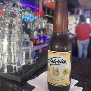 SNICKERS BAR & GRILL - Updated December 2025 - 135 Photos & 273 Reviews ...