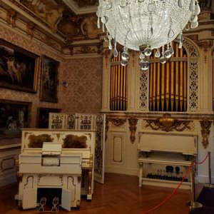 PROPER GRIT - Updated June 2024 - 401 Photos & 128 Reviews - 251 N ...