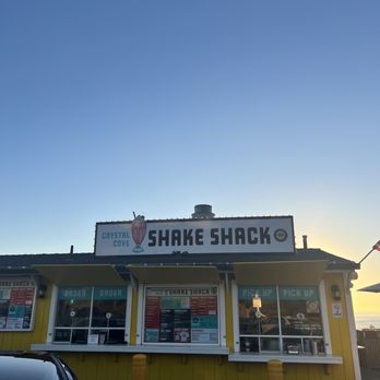 CRYSTAL COVE SHAKE SHACK - 2191 Photos & 1323 Reviews - 7703 E Coast ...
