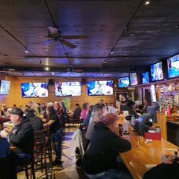 JT’S PIZZA & PUB - Updated July 2025 - 231 Photos & 241 Reviews - 2390 ...