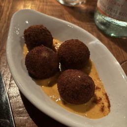 COOKS & SOLDIERS - Updated December 2025 - 1832 Photos & 878 Reviews ...