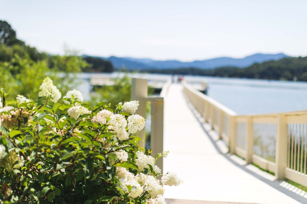 THE RIDGES RESORT ON LAKE CHATUGE - Updated April 2025 - 67 Photos & 27 ...