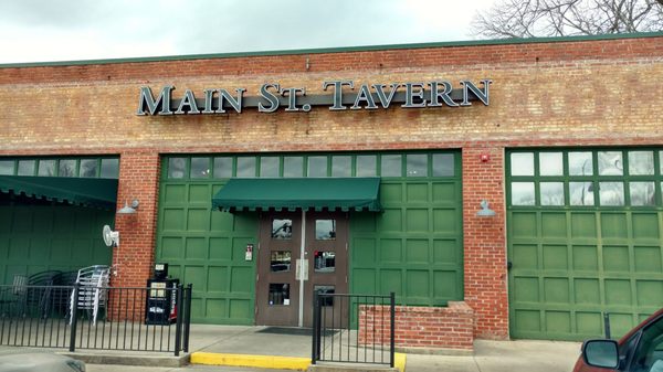 MAIN STREET TAVERN - 102 Photos & 73 Reviews - 710 N Boundary St ...