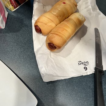 CAROL LEE DONUT’S - Updated August 2025 - 18 Reviews - 104 S 5th St ...