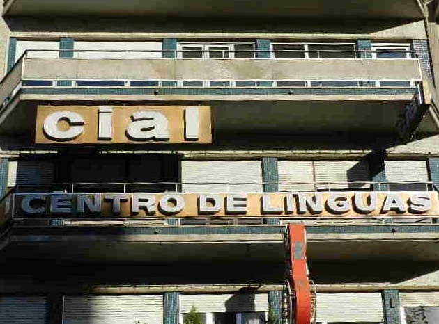 CIAL - CENTRO DE LÍNGUAS - Updated January 2025 - Av. da Rep., 41 8ºEsq ...