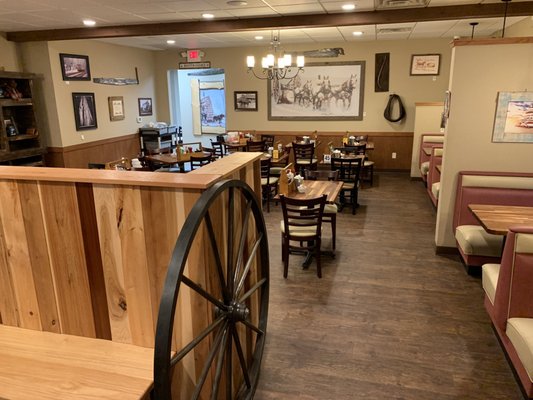 LUMBER INN - 93 Photos & 179 Reviews - Breakfast & Brunch - 617 Wells ...