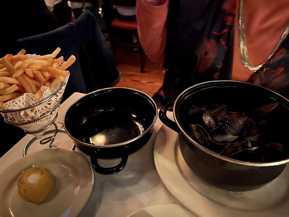 CHEZ JOSEPHINE - Updated February 2025 - 770 Photos & 692 Reviews - 414 ...