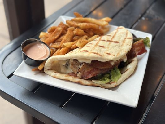 TAGGART’S GRILL - Updated August 2025 - 387 Photos & 352 Reviews - 1105 ...