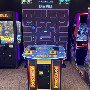 SCHEELS - Updated December 2025 - 54 Photos & 27 Reviews - 2800 S ...