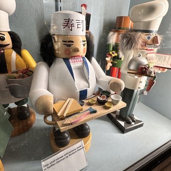 LEAVENWORTH NUTCRACKER MUSEUM - Updated December 2024 - 300 Photos & 94 ...