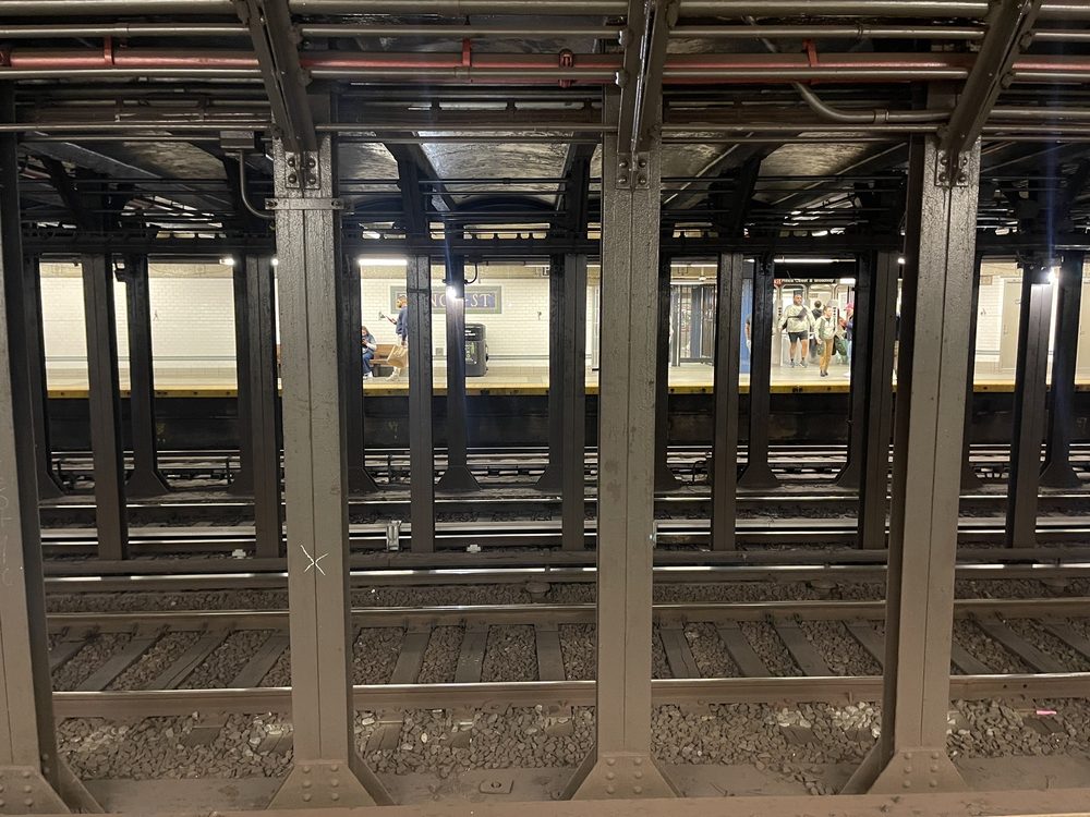 MTA - PRINCE STREET SUBWAY STATION - Updated September 2025 - 27 Photos ...