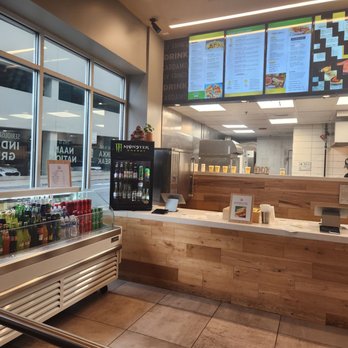 TIKKA SHACK - Updated April 2025 - 72 Photos & 75 Reviews - 400 S Tryon ...