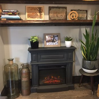 TEN TOES COFFEE HOUSE - Updated December 2025 - 39 Photos - 1109 ...