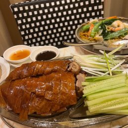 RED 8 - Updated January 2026 - 530 Photos & 176 Reviews - 1 Broadway ...