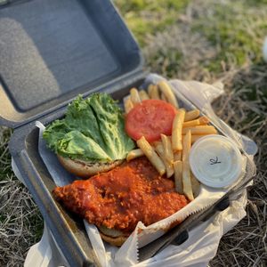 RIPPLE RAY’S - Updated March 2025 - 3123 W Cary St, Richmond, Virginia ...